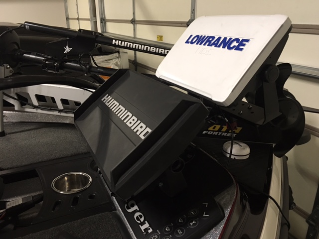 bass boat tech dual mounts